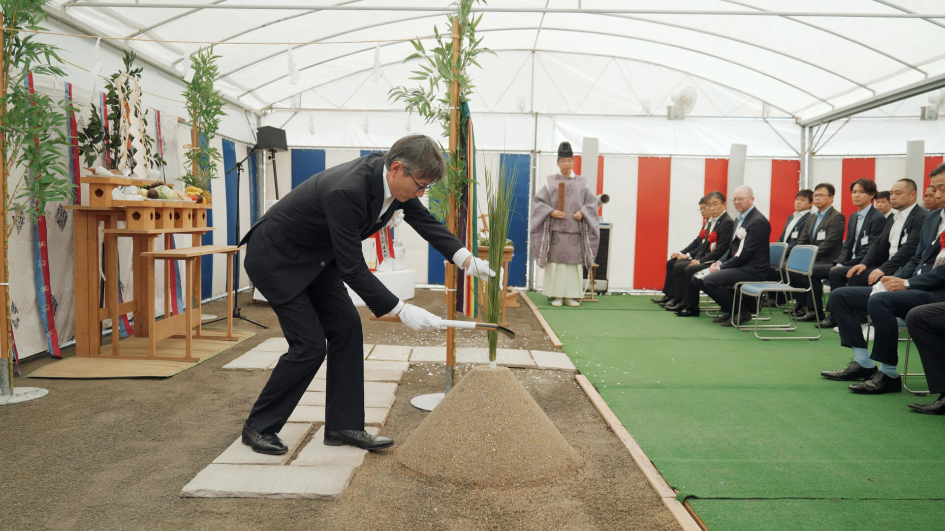 Eku Energy breaks ground on 120 MWh battery storage project in Japan ...
